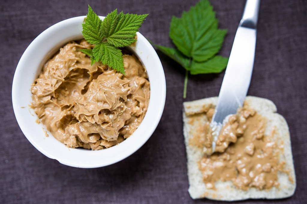 Oříšková másla mnoha chutí: Udělejte si vlastní luxusní ochucené máslo ...