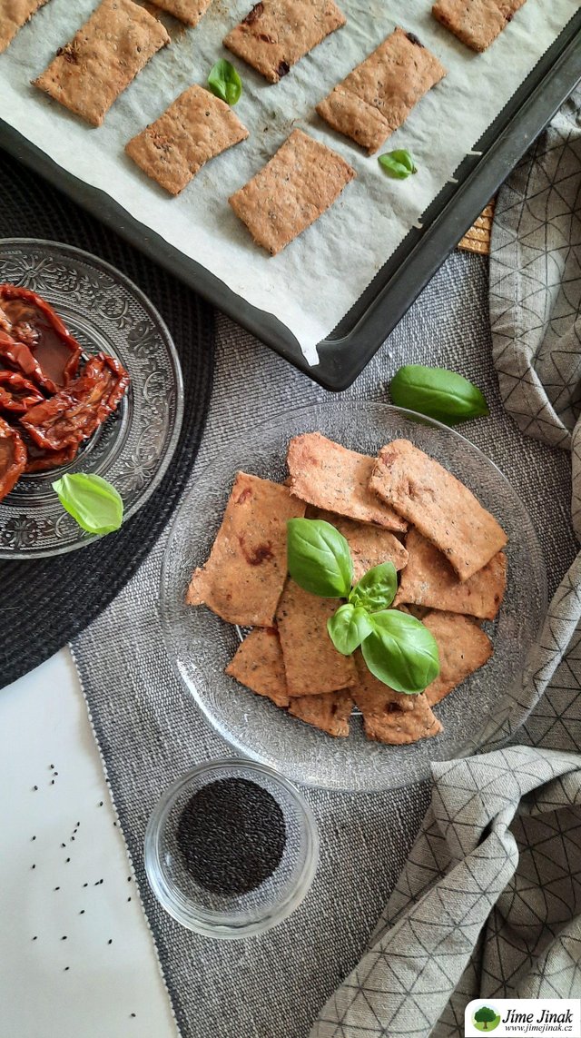 Raz dva krekry | Jíme Jinak