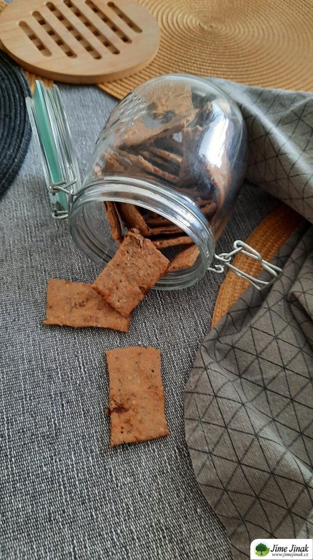 Raz dva krekry | Jíme Jinak