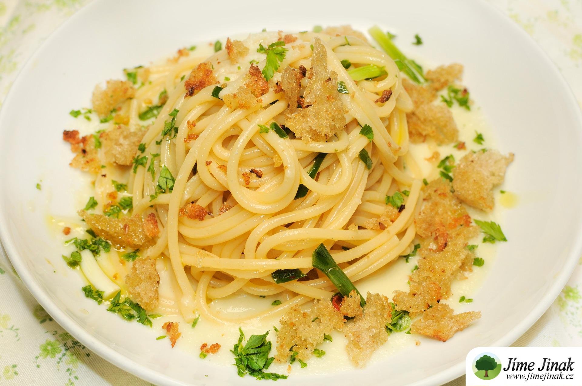 Špagety s květákovým krémem | Jíme Jinak