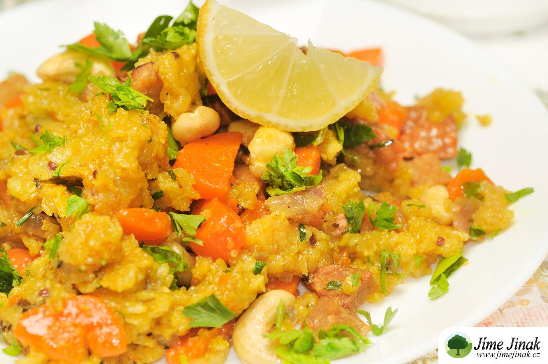 Pikantní indická mrkev | Jíme Jinak