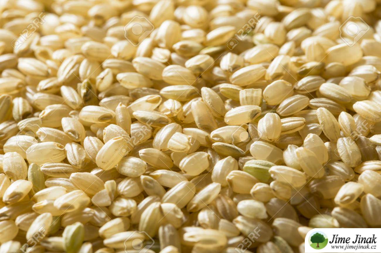 Víte, v čem se liší celozrnná a natural rýže? | Jíme Jinak