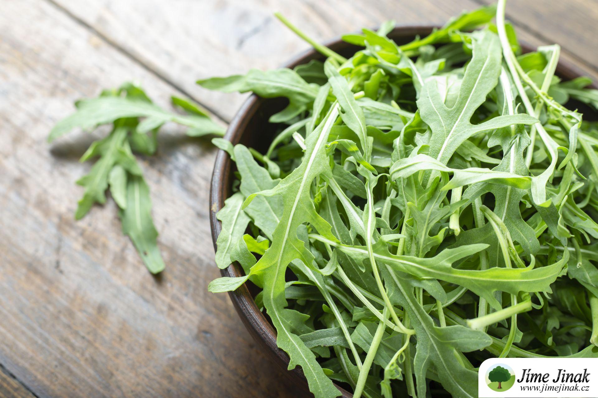 Rukola aneb není salát jako salát | Jíme Jinak
