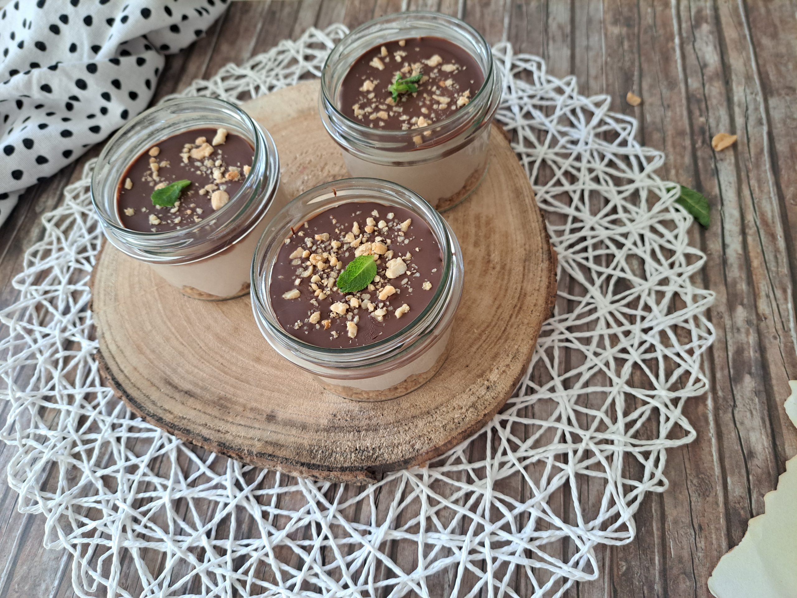 Dezert do skleničky ála snickers | Jíme Jinak